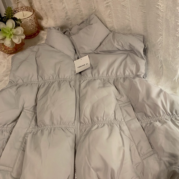 Forever 21 | Jackets & Coats | New Gray Cropped Puffer Vest | Poshmark